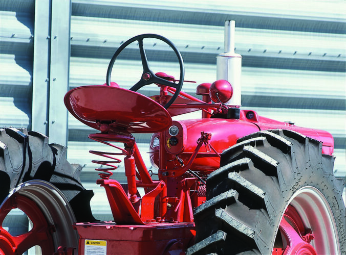 The History of Farmall Tractors: 1940-1954 - Grit